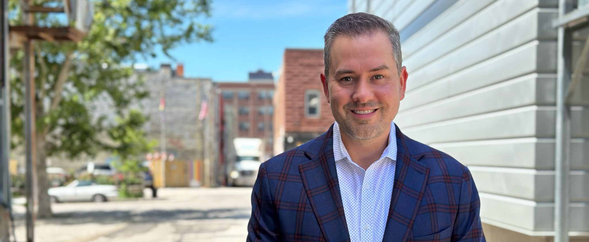 Justin Brady - Communications Pro, Writer and Podcast Host